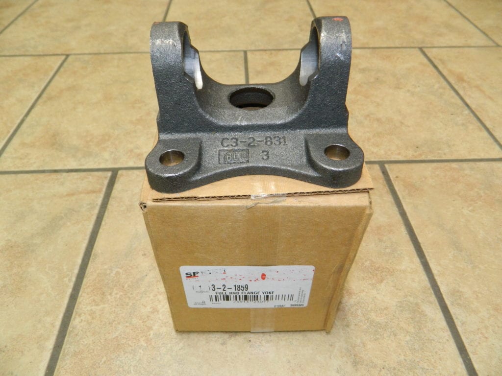 1350 Series Universal Joint 4 Bolt Flange Yoke Ford F250 F350 Super ...