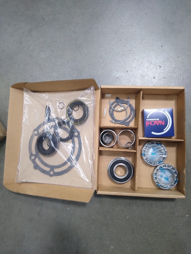 GM Chevy Transfer Case Bearing & Seal Rebuild Kit 246 Auto Trak ...