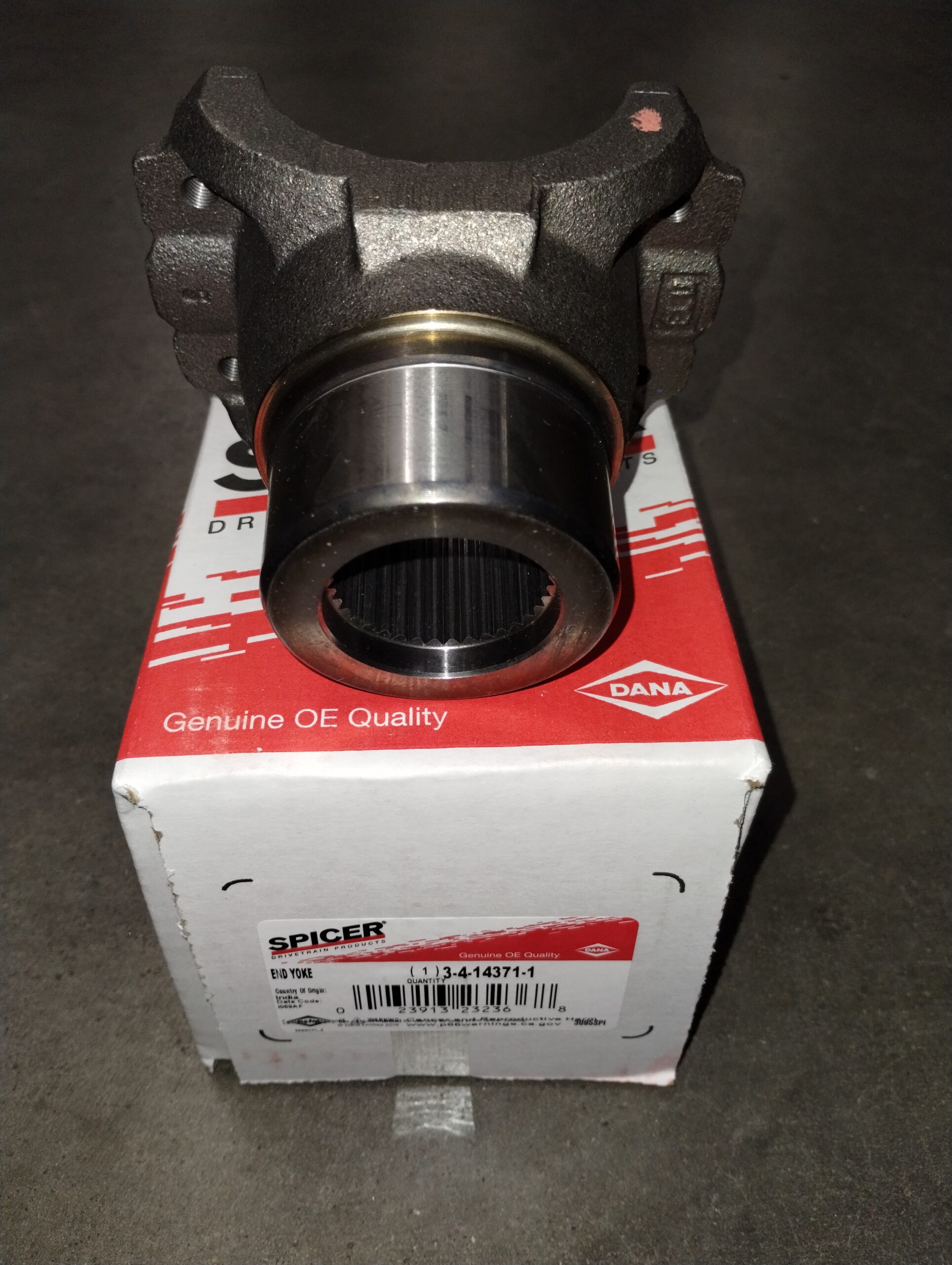 Dana 80 Yoke 37 Spline 1410 Series U-joint Dodge Rear Pinion Yoke Ford Chevy GM | C&M Gearworks