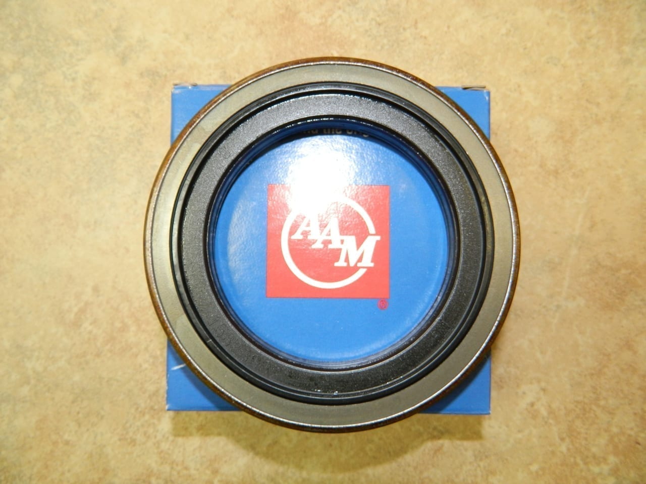 Wheel Seal Rear AAM 15823962 GM Chevy Hub 10.5 11.5 2001-2010 Axle Full ...